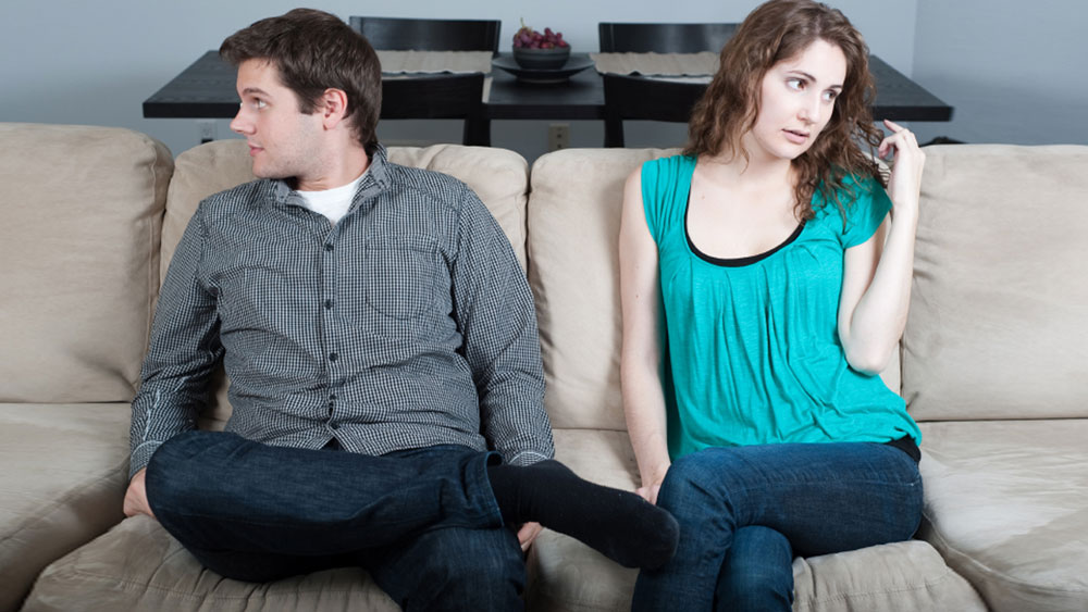9 Signs Of Male Insecurity That Turn Women Off The Modern Man